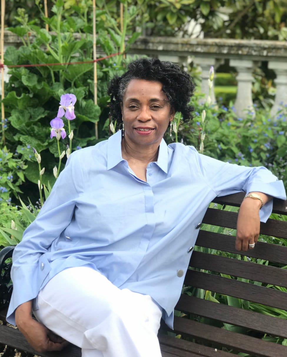 A Conversation With Jacqui Burnett: An inspirational Leader – AUK Radio